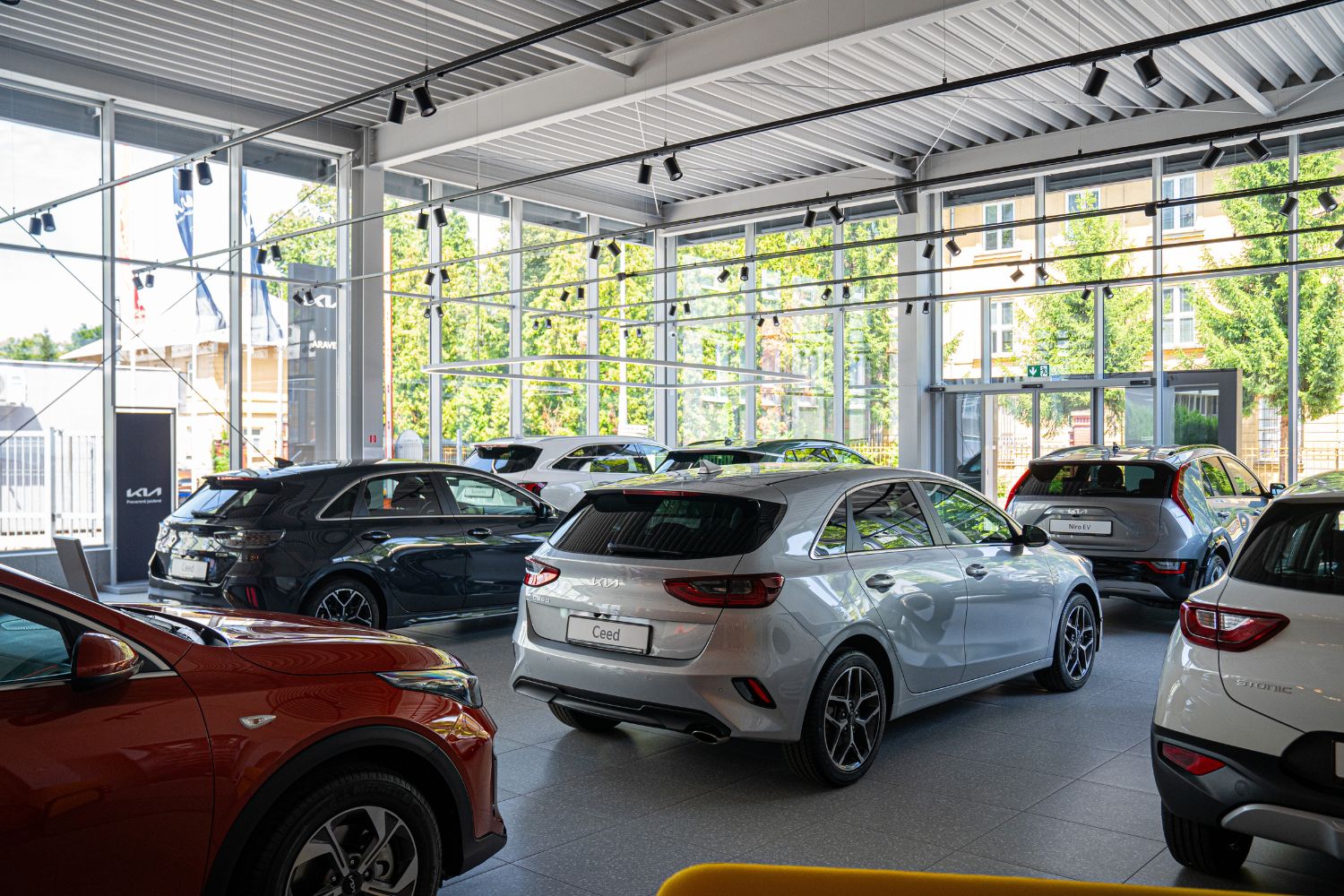 ARAVER Trenčín s.r.o. - predaj a servis automobilov | ARAVER a.s.